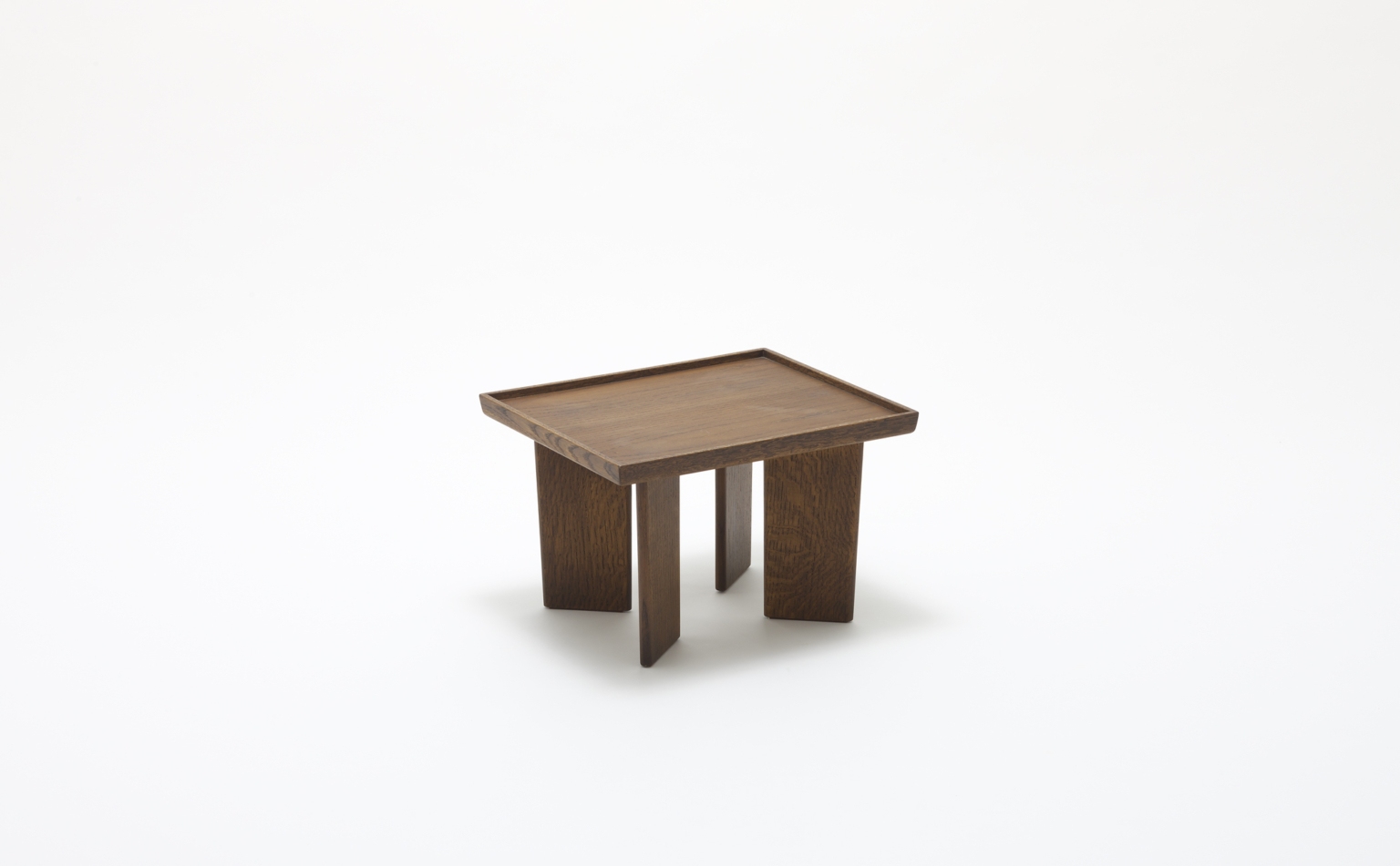 Dining Table - graf | decorative mode no.3 design products Inc.