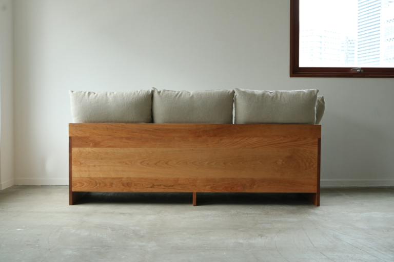 Two Faces Sofa #02 - graf | decorative mode no.3 design products Inc.