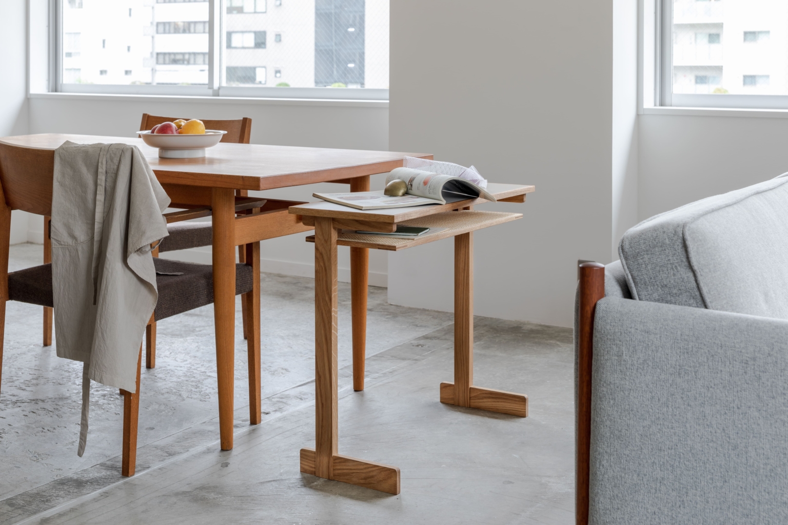 Place Stand - graf | decorative mode no.3 design products Inc.