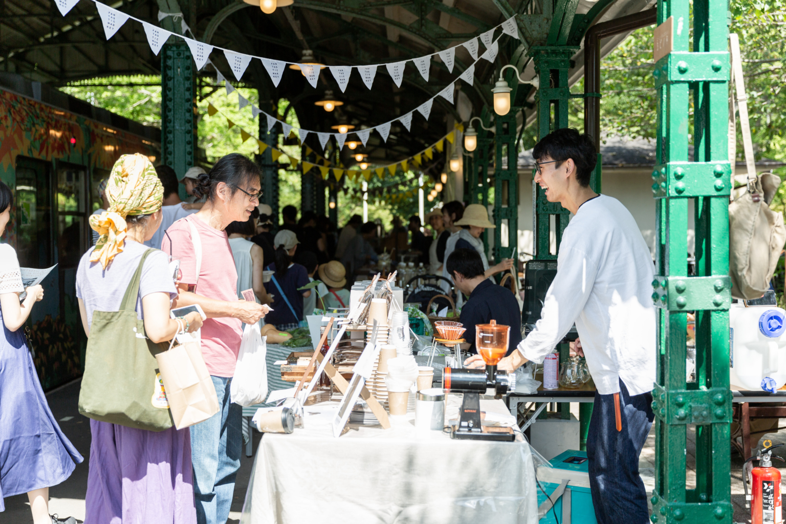 graf Design - graf | decorative mode no.3 design products Inc.